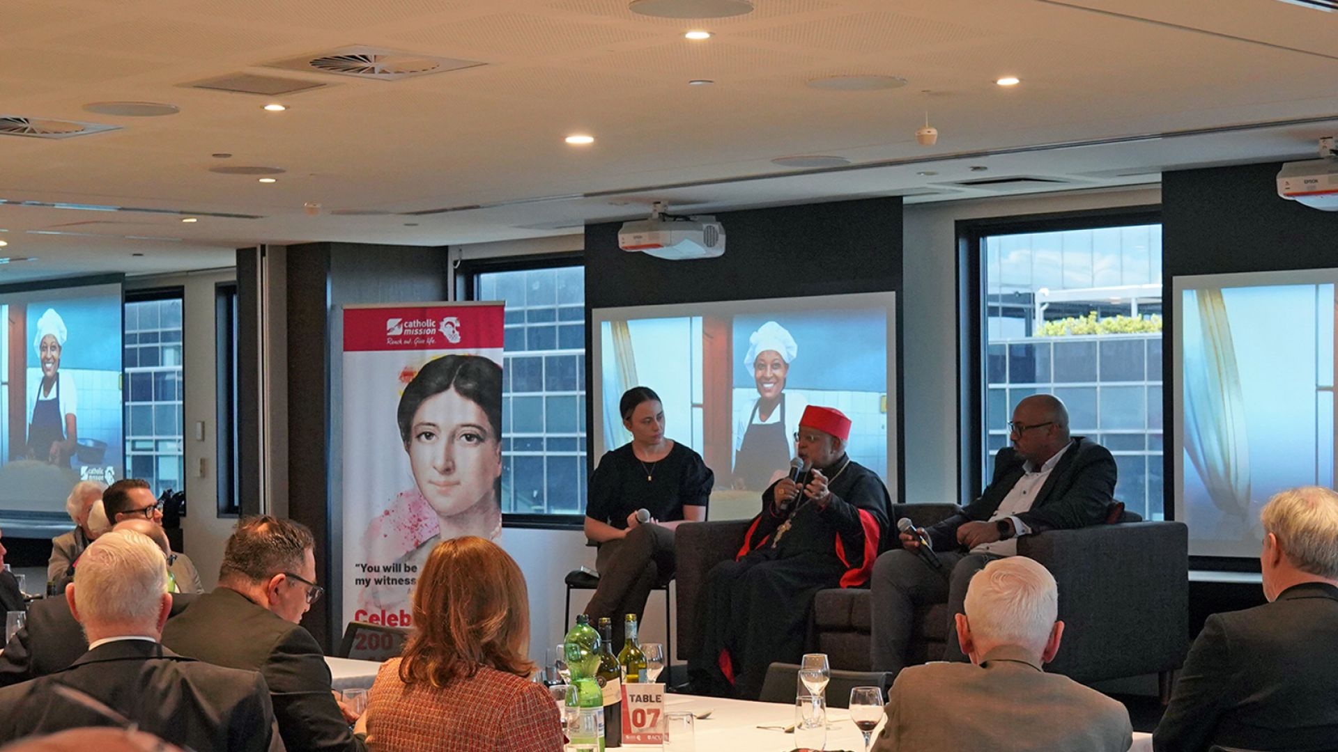 Discussion with Cardinal Souraphiel on the educational mission…